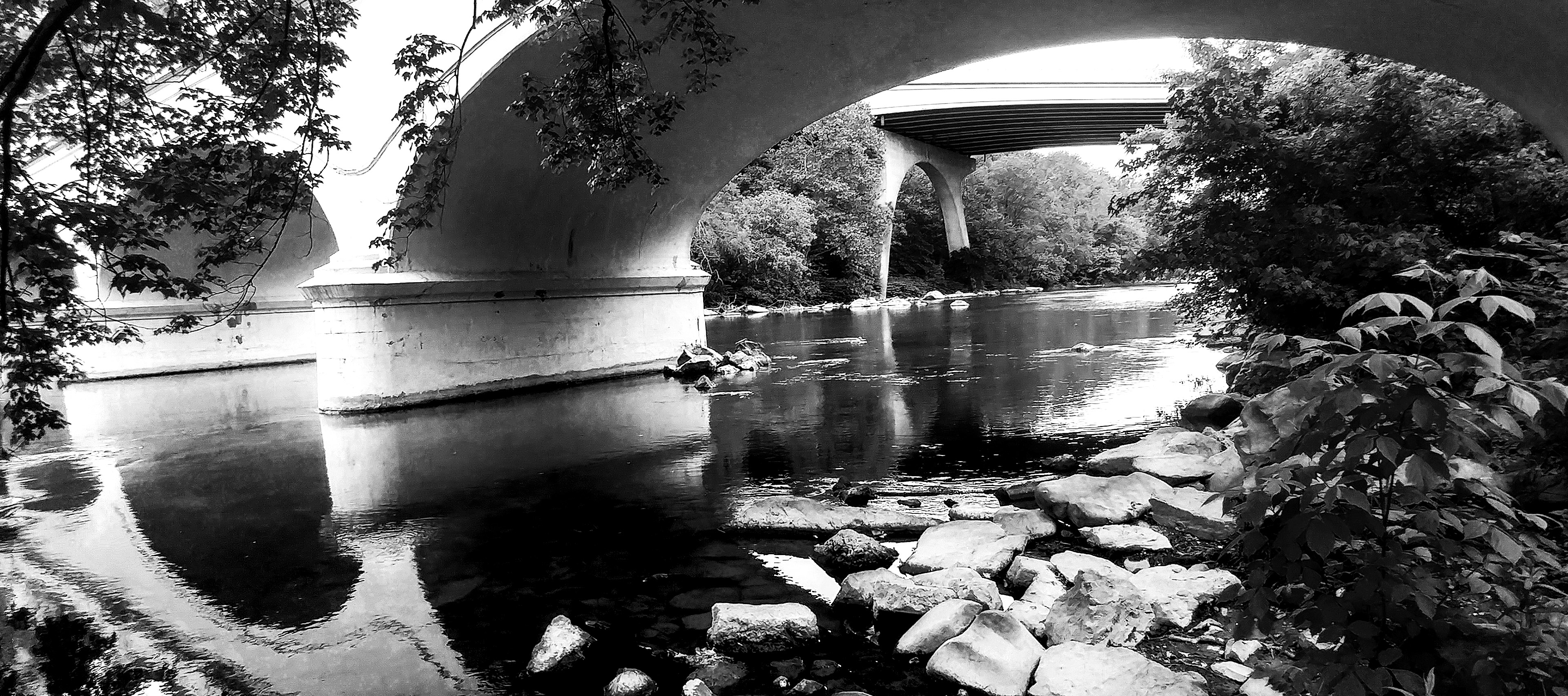Under Bridges – Epic Reality